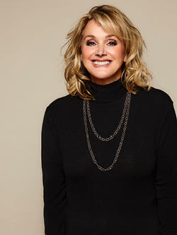 Debbie Travis Hosted River Cruise